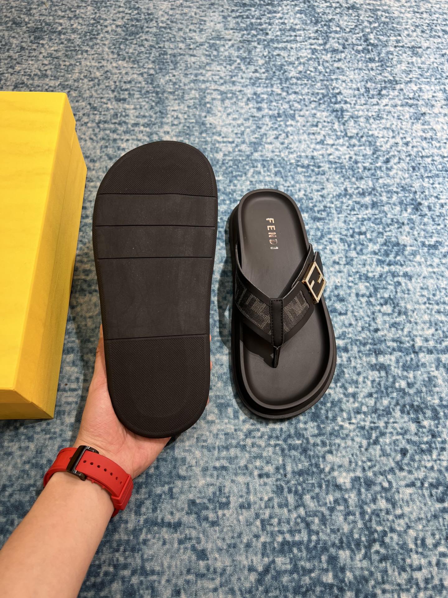 Fendi FF Slides Black For Men - Dealiax