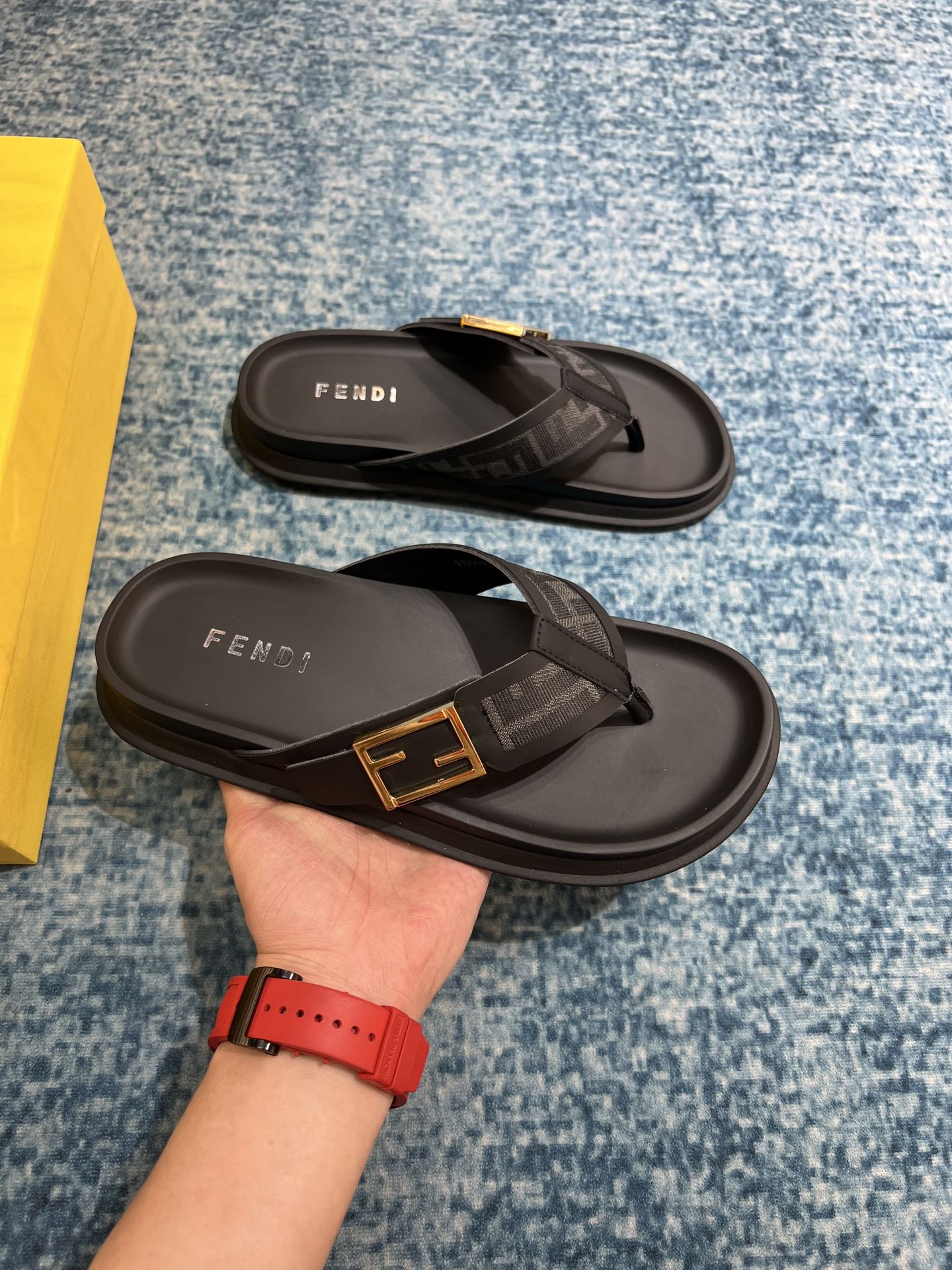 Fendi FF Slides Black For Men - Dealiax