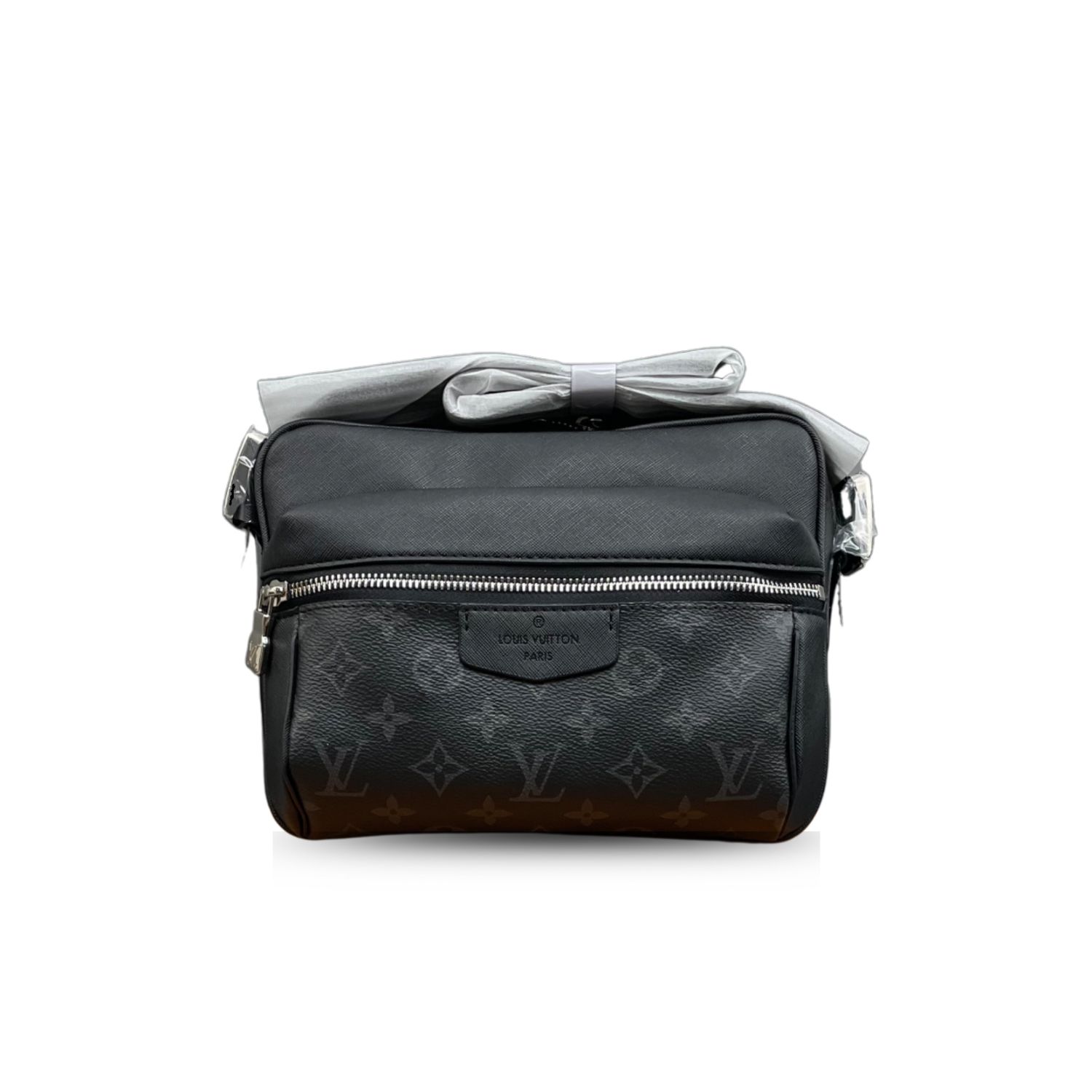 Louis Vuitton Outdoor Messenger Bag Black For Men 26cm / 10.2in M30233